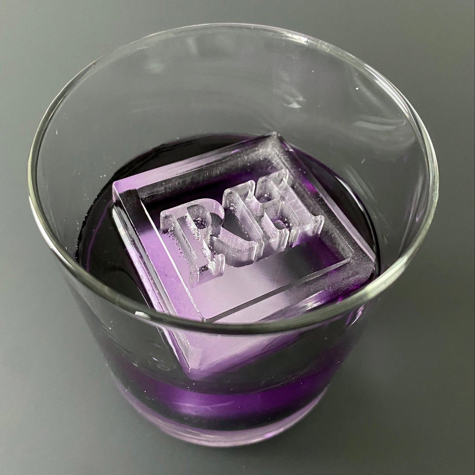 Custom Ice Cubes - Silicone Trays - Framed 2 x 2 x 2.1 inch cubes ...